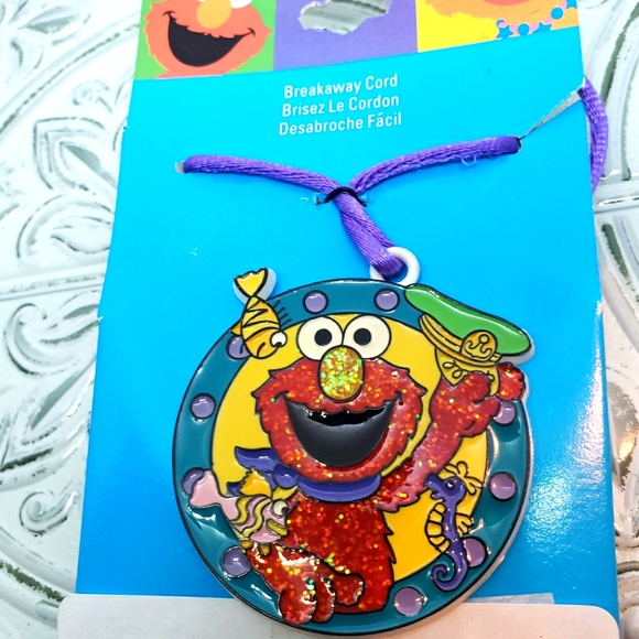 Sesame Street | Accessories | Sesame St Elmo Glitter Corded Necklace ...